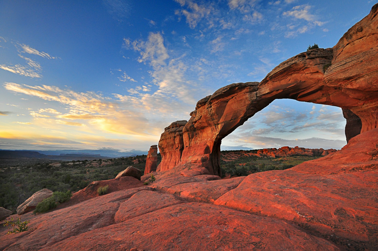 FinCEN Issues Expanded Southwest Border Geographic Targeting Order ...